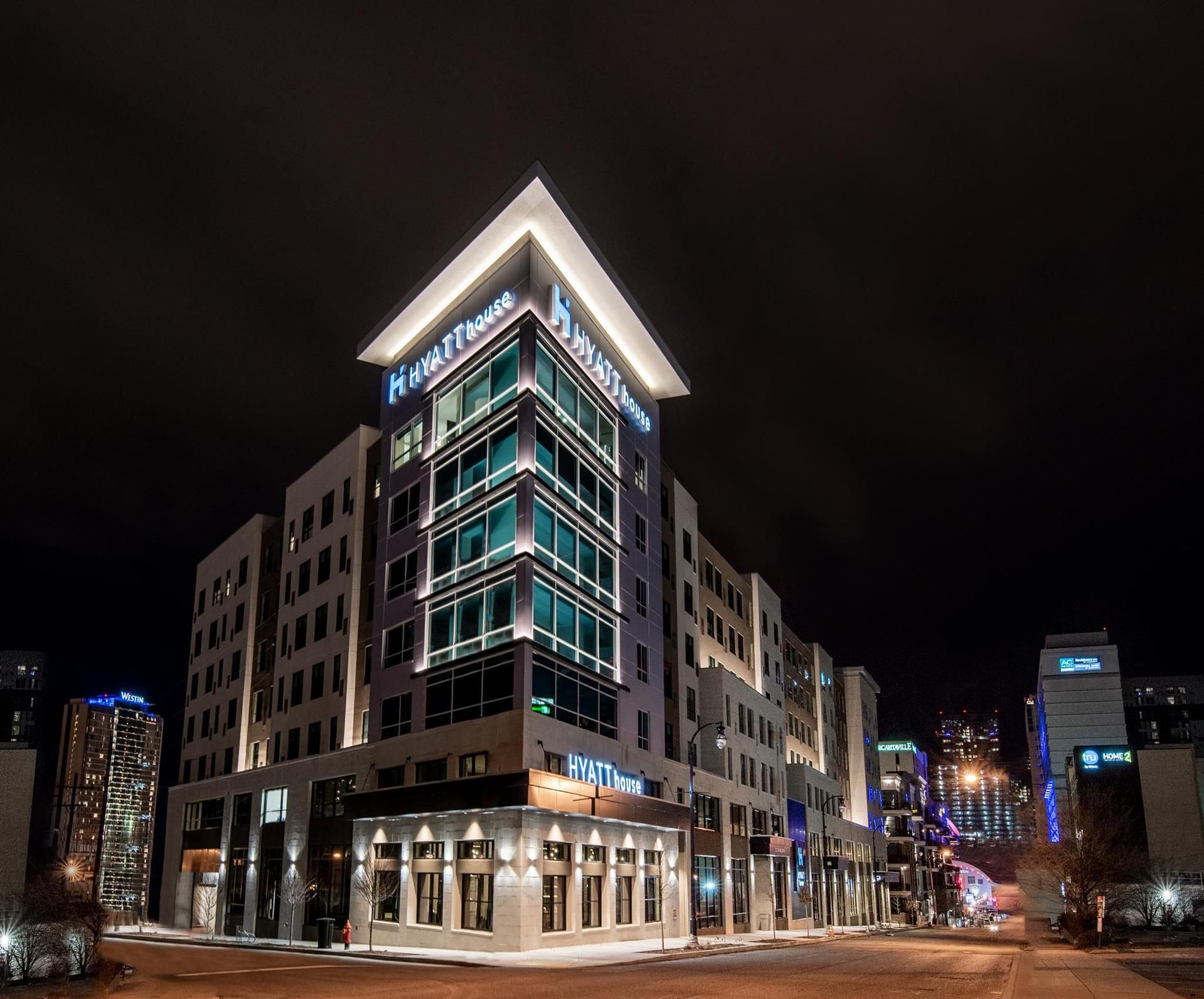 Hyatt House Nashville Downtown / Convention Center | PlanaMeeting.ai